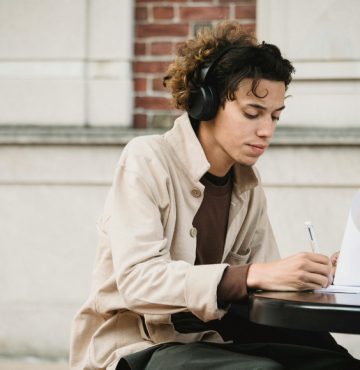 Guide to the Cambridge C2 Proficiency Writing Exam – Part 1: Essay ...